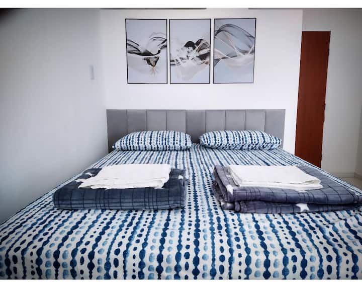 Ap Térreo C/ Garagem A 3 Minutos Do Centro. - Vitória da Conquista