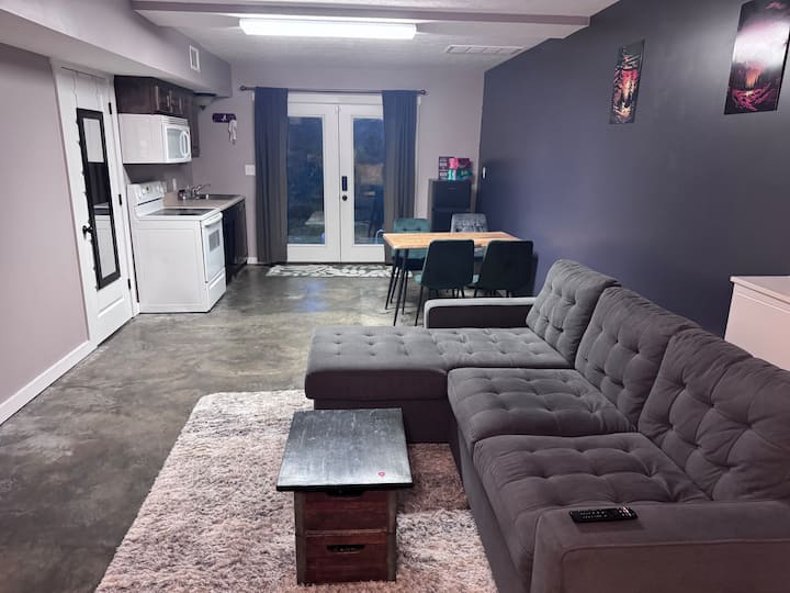 Downtown Prattville Private Studio Apartment - Crane Lake, Prattville