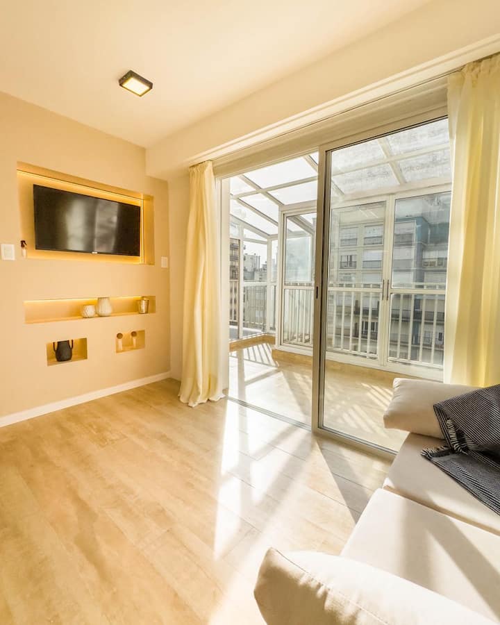 Luminoso Impecable Vista Al Mar Y A Plaza Colon - Mar del Plata