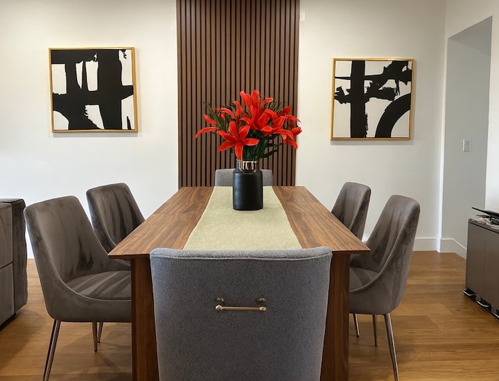 San Francisco Holidays! | Parking | Games | Hottub - Daly City