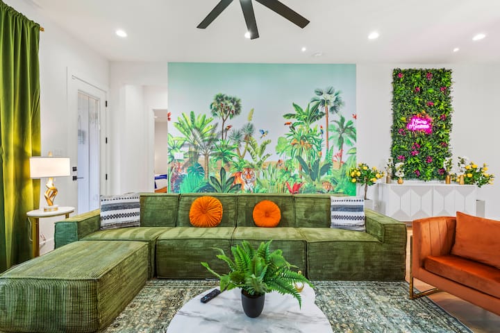 Luxury Retreat • Arcade • Karaoke • Fenced Yard - 大叻市