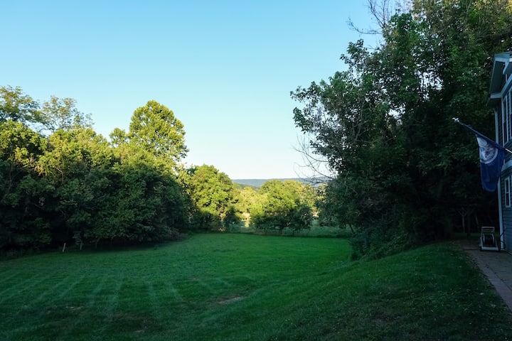 Shenandoah River Run Retreat - Seven Bends State Park, Woodstock