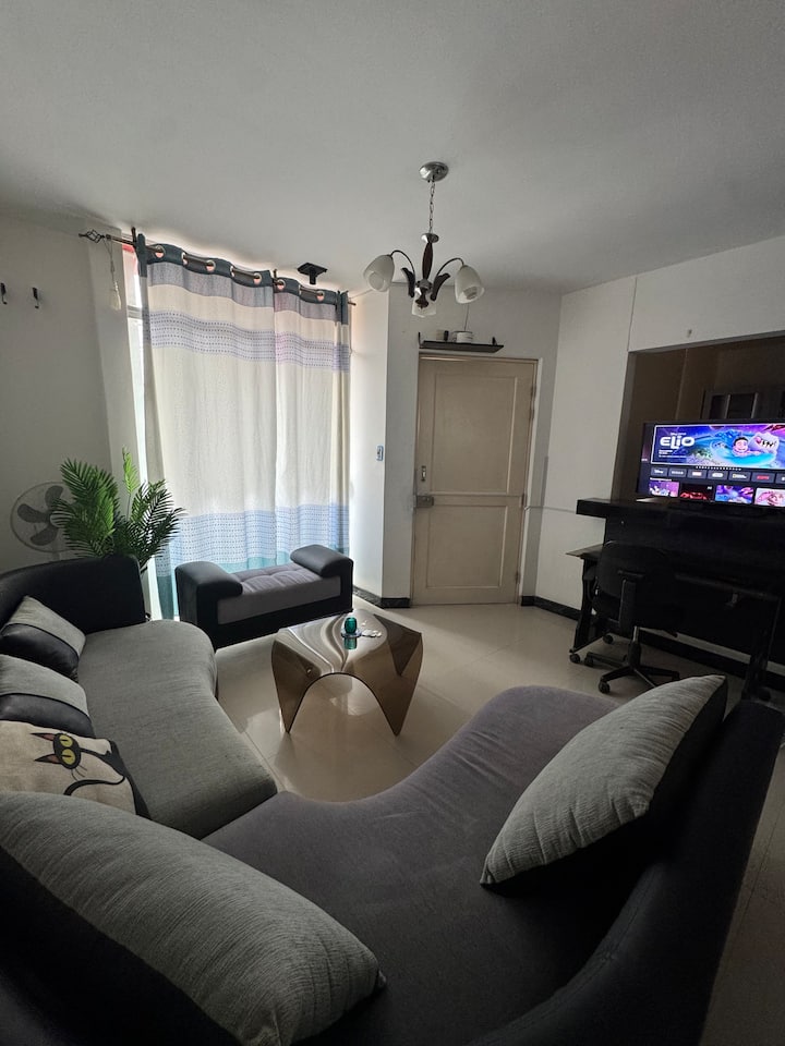 Cerca Udep- Piso 2-apartamento -Amplio Con Balcón - Piura