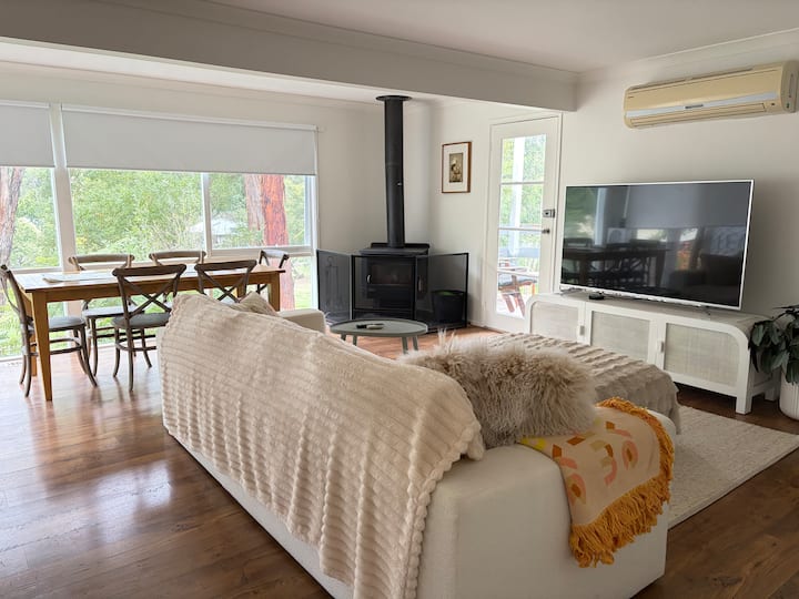 Tranquil Yarra Valley Home, Immersed In Nature - Seville