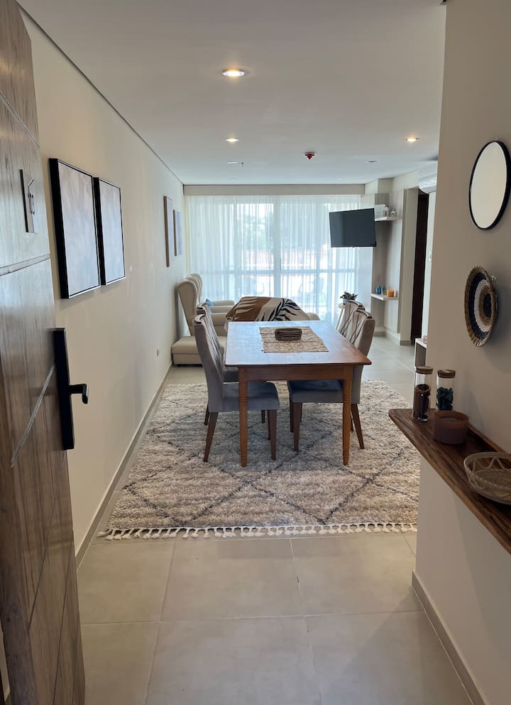 Departamento En Asunción, Hasta 4 Personas - Asunción