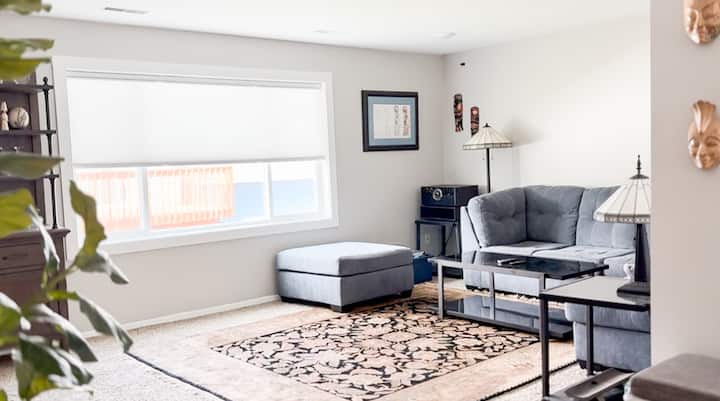 Private Midtown Retreat For 2 - Billings, MT
