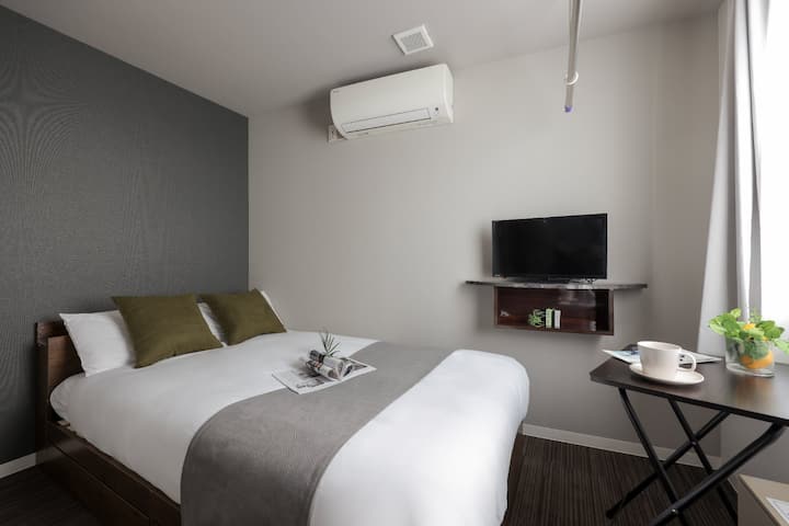 7 Min. From Sta. /Touring Tokyo/c02 - Ginza