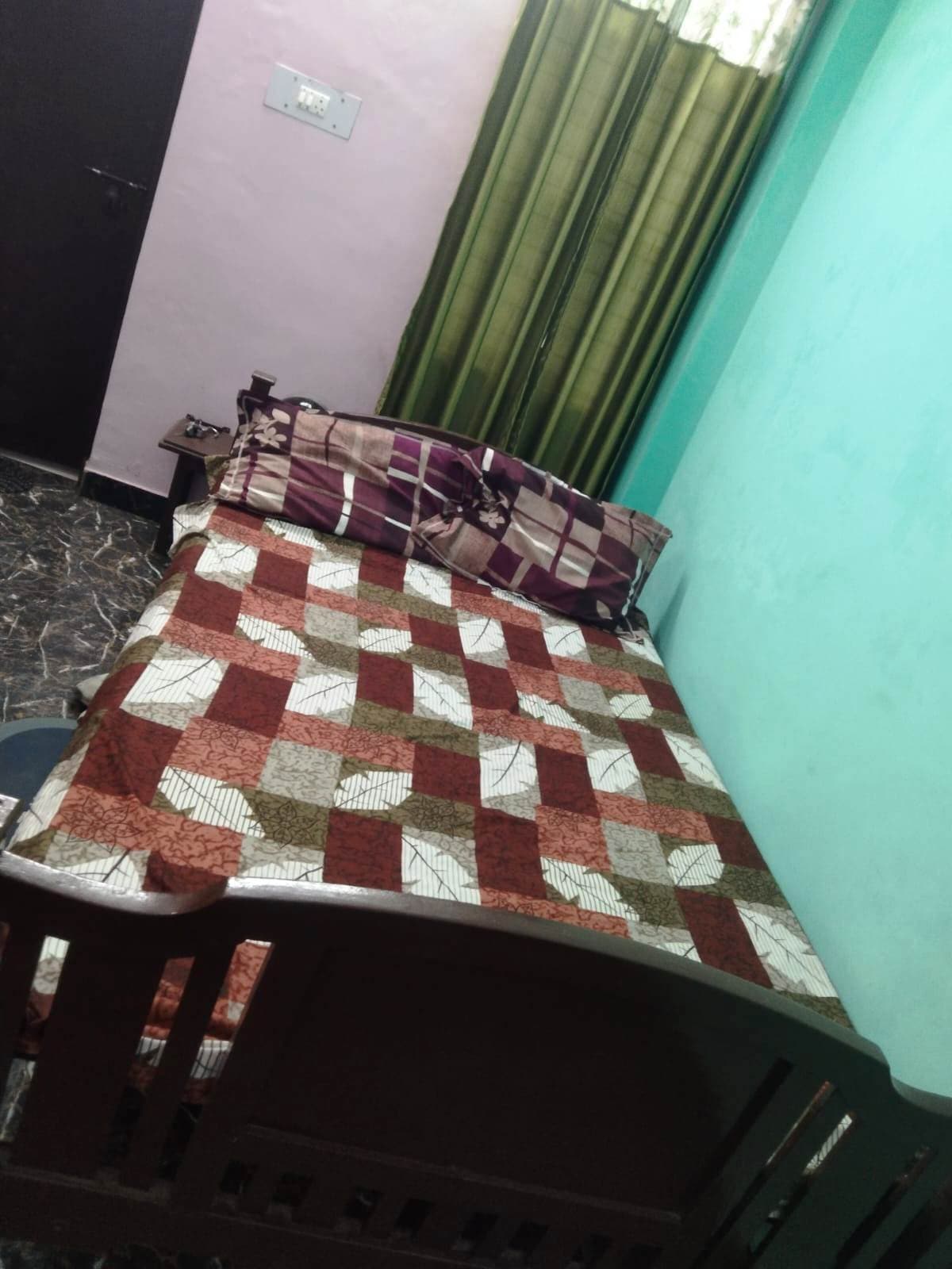 Radhe Krishna paying guest house - Apartments for Rent in Ayodhya ...