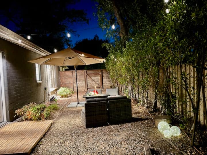 Cozy 3br Retreat • Walk To Restaurants & Stores - La Verne, CA