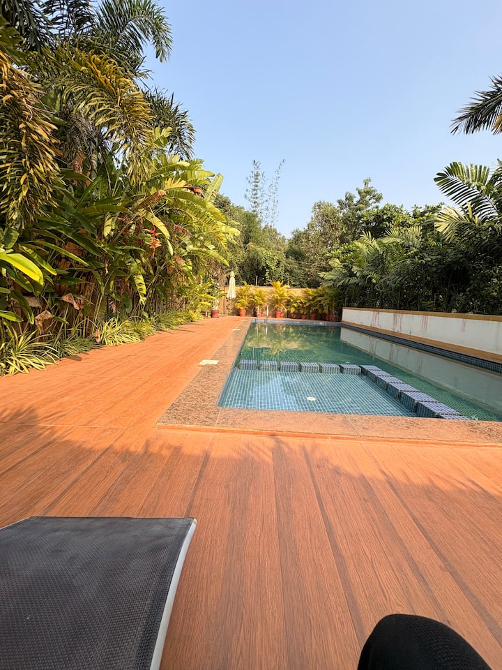 Villa In North Goa (1 Min Away From The Beach) - Goa