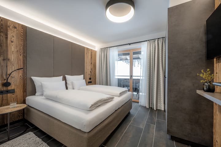 "Esel Jakob": Alpines Apartment Für Ski & Berge - Fieberbrunn