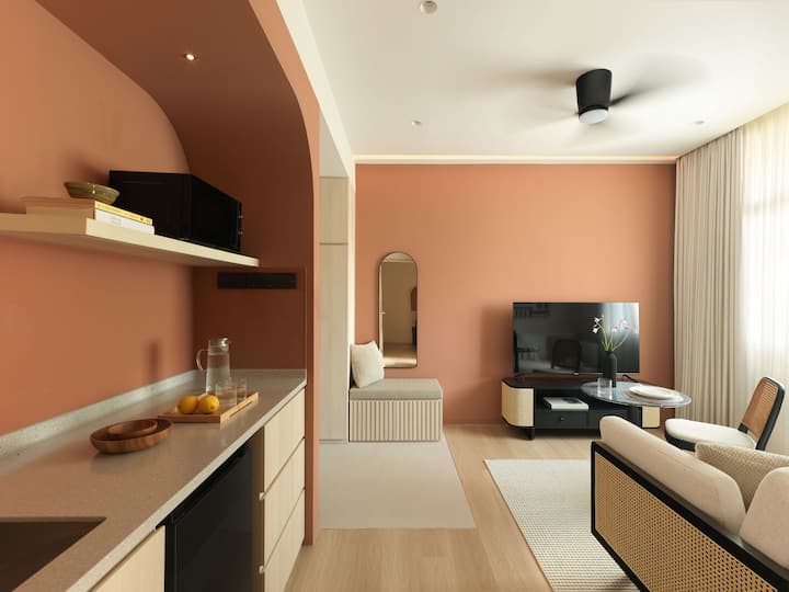 1 Bedroom Apartment Near Orchard - Bukit Batok