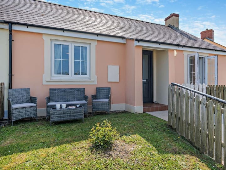 2 Bed In Haverfordwest (Oc-50758) - Little Haven