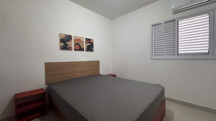 Mar5: Pertinho Da Praia Com Ar, Piscina E Garagem - Ubatuba