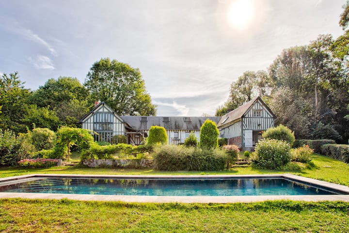 Charmante Maison De Campagne Avec Grande Piscine - Deauville