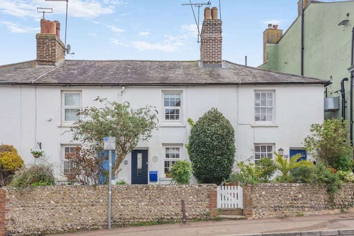1 Bed In Eastbourne (Oc-ehc24) - Eastbourne