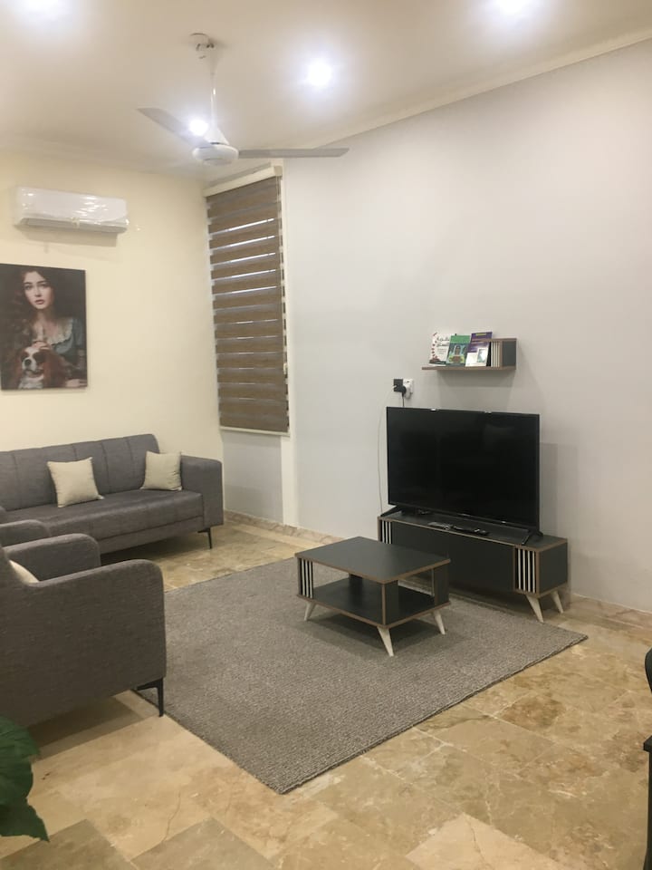 شقة مفروشة في بغداد Apartment For Rent In Baghdad - Iraq