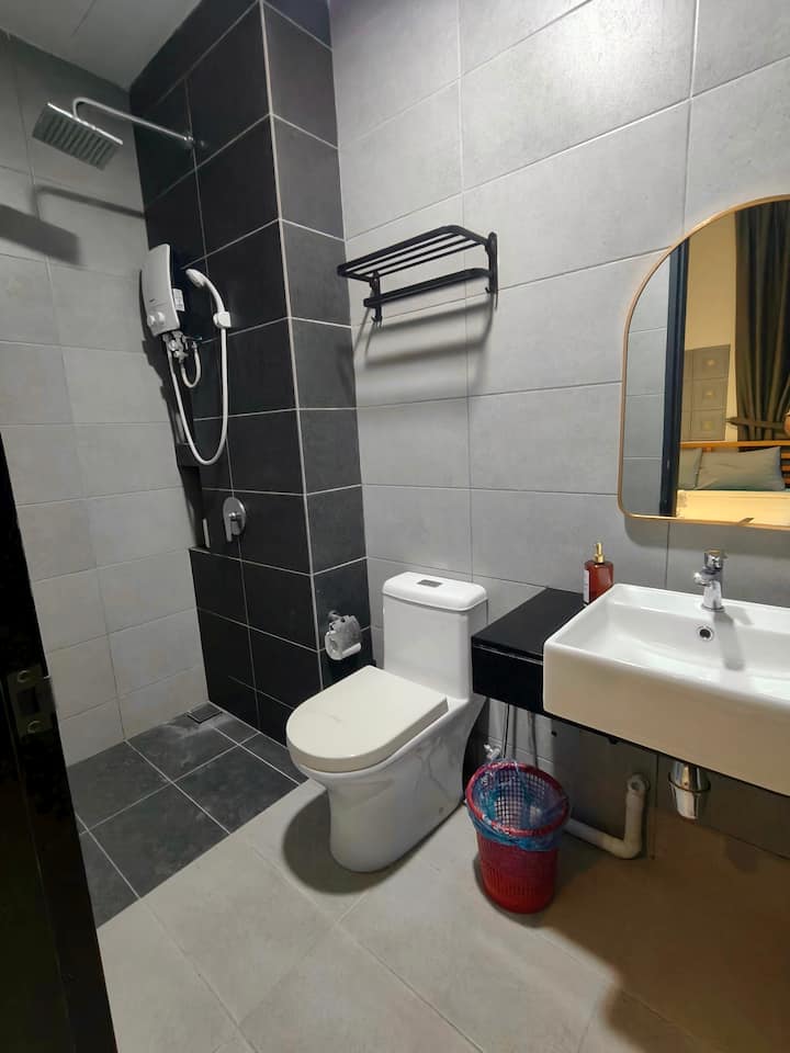 1bed Room Studio For 2pax @ Jelutong 27081 - George Town