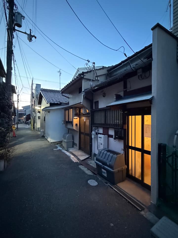 西天下茶屋车站步行2分钟,关西国际机场36分钟直达、難波道頓堀心斎橋新大阪京都奈良直达,1层浴室厕所 - Japan