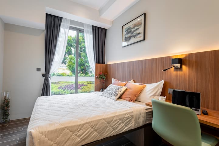 Fort780 1-br With Balcony Near Nex Mall/mrt - Singapore