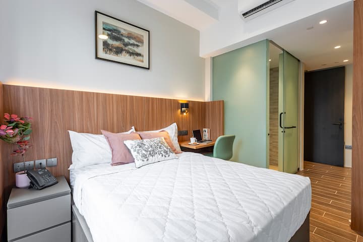 Usr 1-br With Balcony Near Nex - Singapore