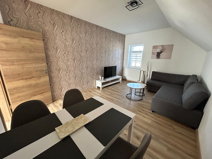 Gemütliche Ferienwohnung - Ideal Für 2-4 Personen - Lauchhammer