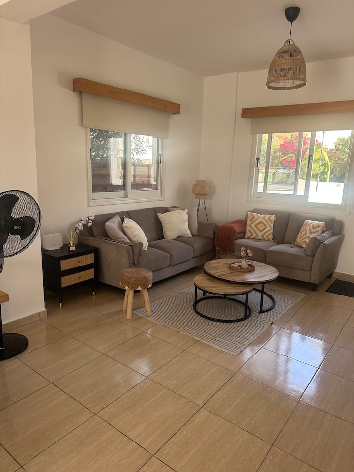 Great Deal! 2 Bedroom House - Close To The Beach! - Ороклини