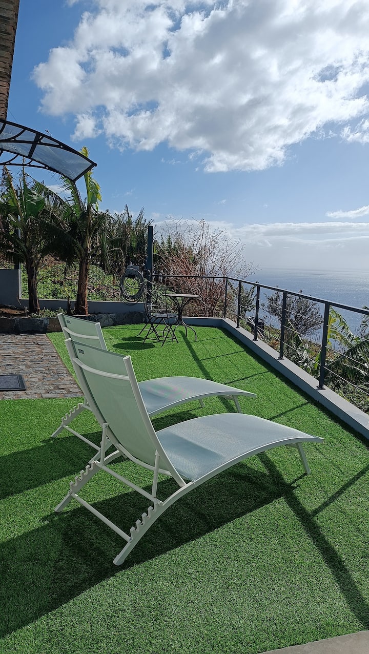 Amendoeira House - Casa Em Ponta Do Sol - Ponta do Sol