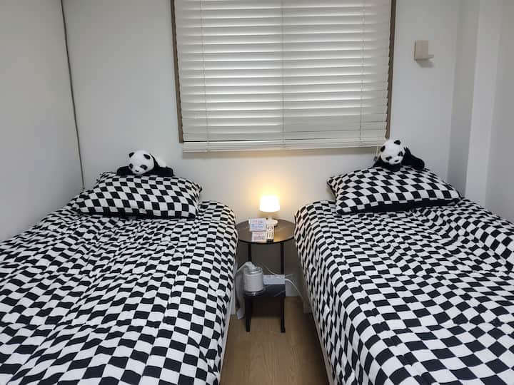 301호첨성대 대릉원 황리단길도보10분 성동시장1분 읍성거리2분의아늑한 숙소입니다 - Gyeongju-si