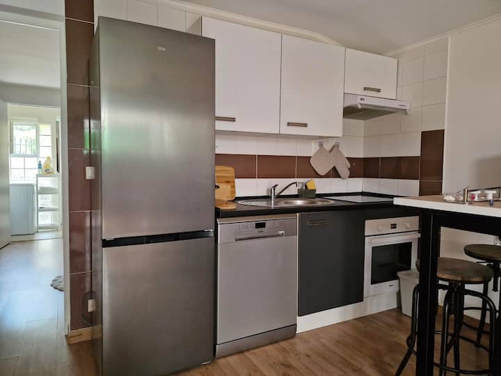 Maison Individuelle Dans Une Petite Copropriété. - Monaco