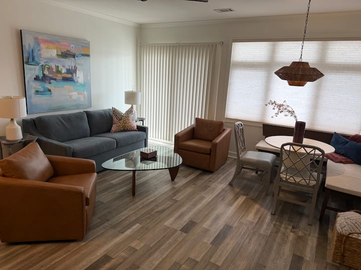 Awesome 2 King 1q 2 Bath Pets Allowed. - 史密斯山湖