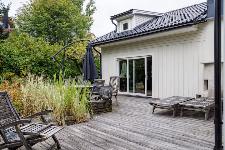 Charmig Familje Villa I Lugnt Område - Sollentuna
