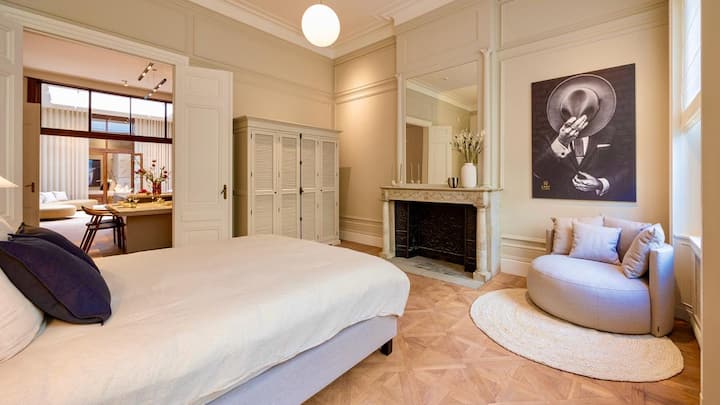 2 Bedroom Executive Suite - 
De Gulden Poorte - Lier