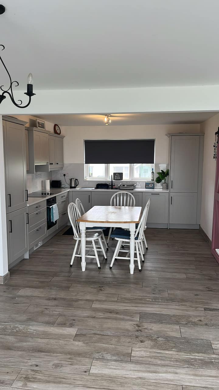 The Beach House, Kilkee - Kilkee