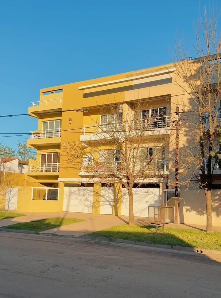 Departamento A 300mt De Termas - Colón