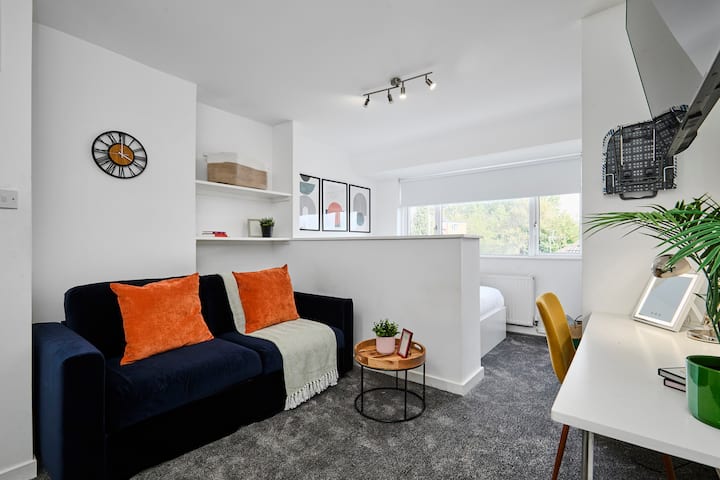 Cosy Studio Apt In Leeds - Leeds