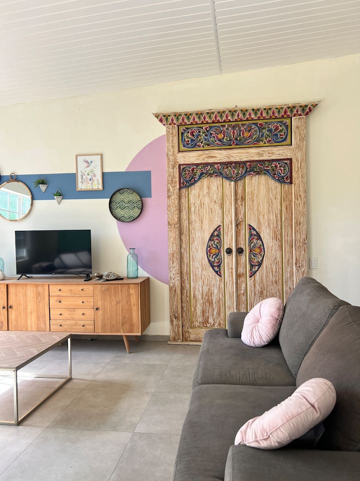 Modern, Ruim Huis Met Grote Tuin, Centraal Gelegen - Aruba
