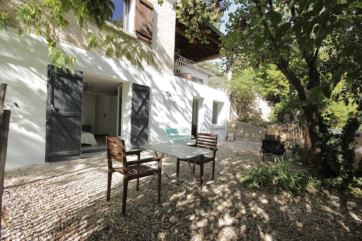 Appartement Avec Jardin, En Coeur De Garrigue - Nîmes