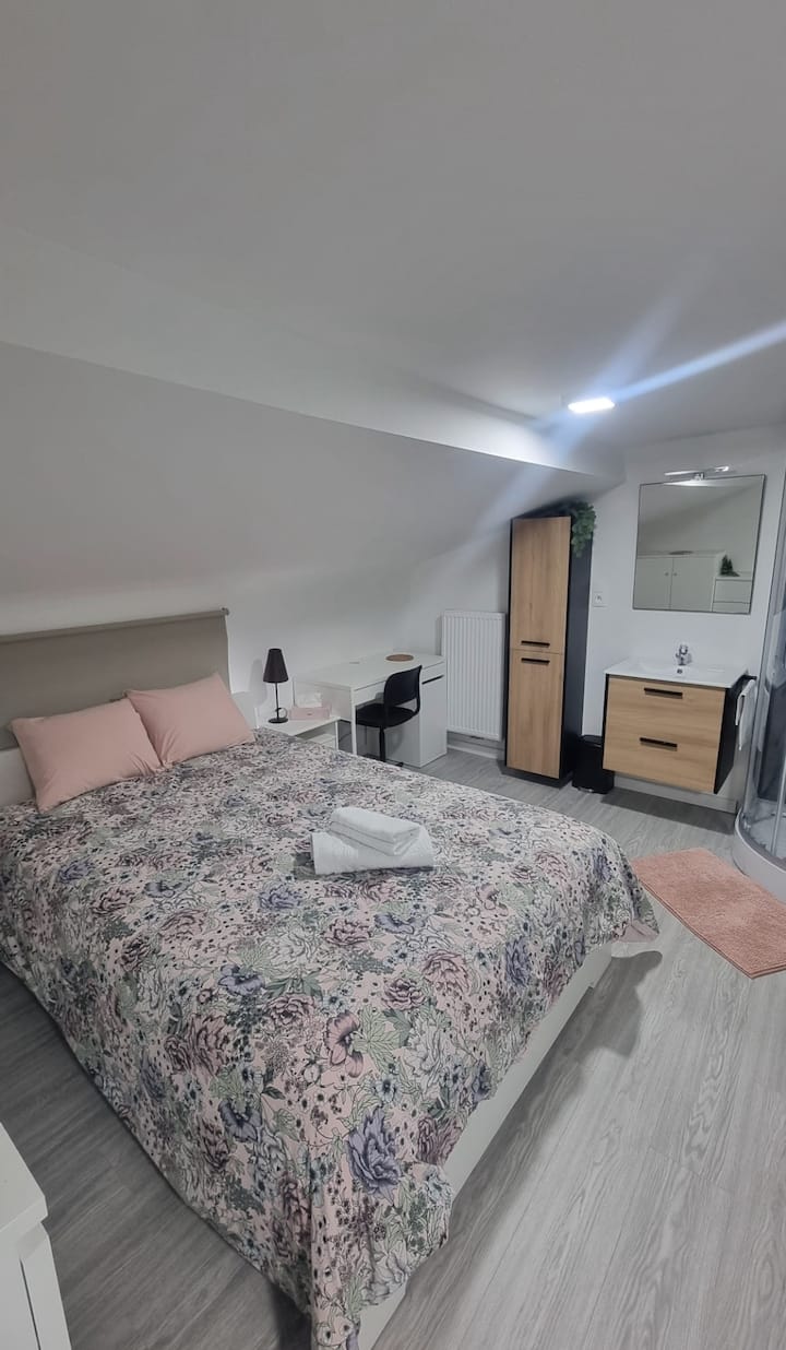 La Chambre Du Haut - Liège, Belçika