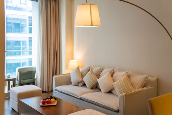 Ocean View Apartment •Infinity Pool•beach Front - 峴港