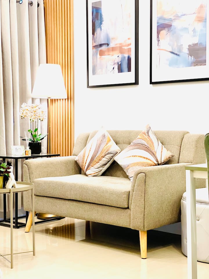 Medz City Escape Iii- 2br@shore Near Moa & Airport - Manila