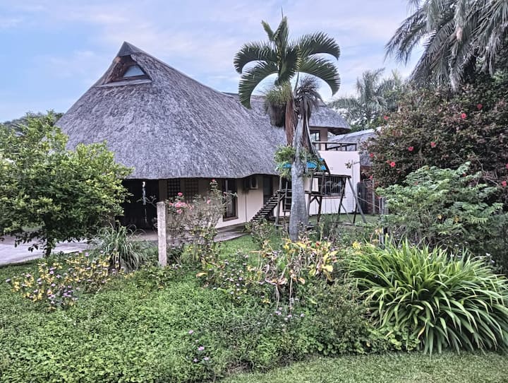 Pennington Beach Cottage Accommodation - Samoa