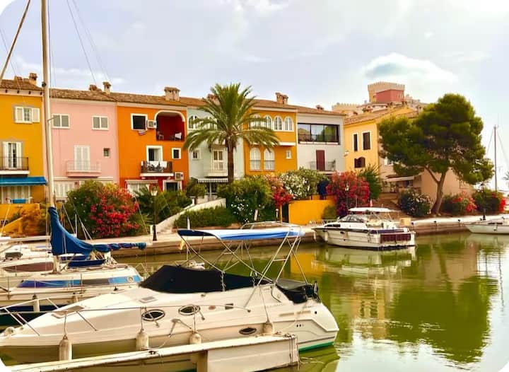 5 Bedroom Luxe Home Port Saplaya Beach+sun - Valencia