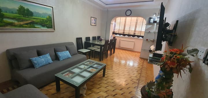 Family Nest - Safe, Warm & Welcoming - バクー