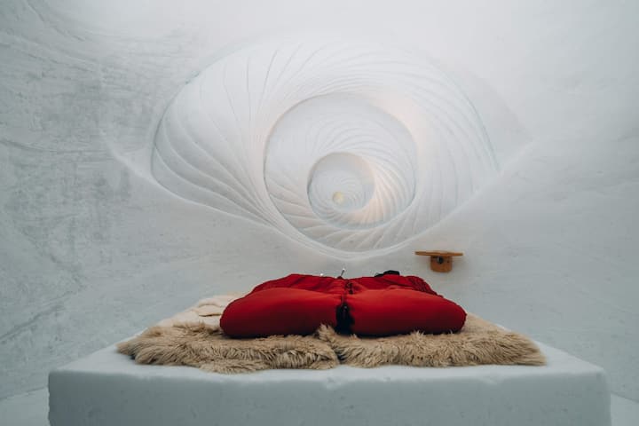Romantic Igloo-a Cool Night At Iglu-dorf Zugspitze - Garmisch-Partenkirchen