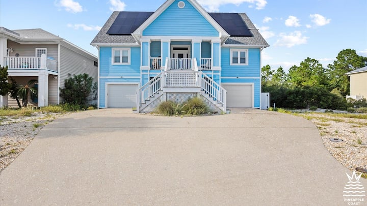 Perdido Retreat: Chef's Kitchen, Game Room & Pool - Perdido Key, FL