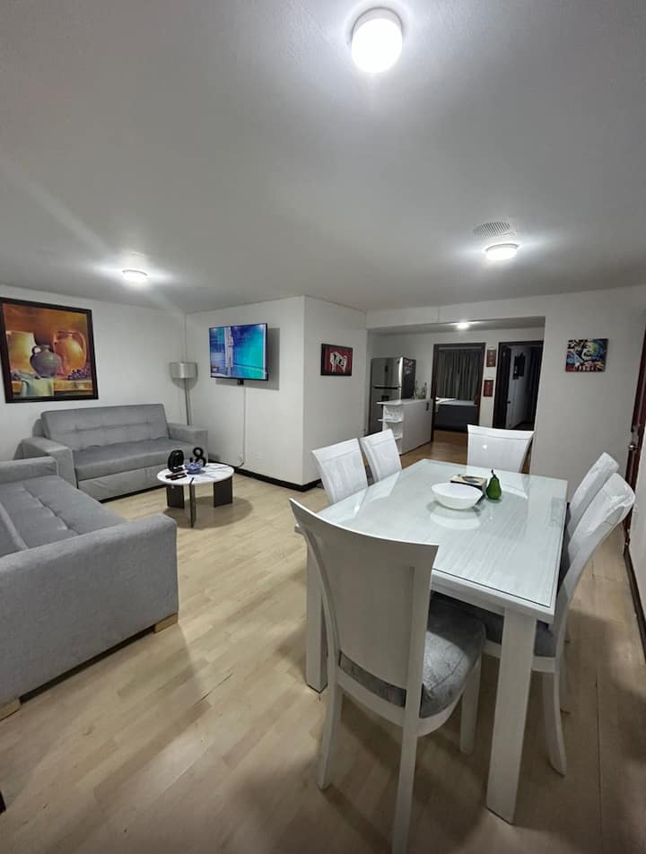 Cómodo Apto En Zona Rosa Bogotá - Zona T - Bogota