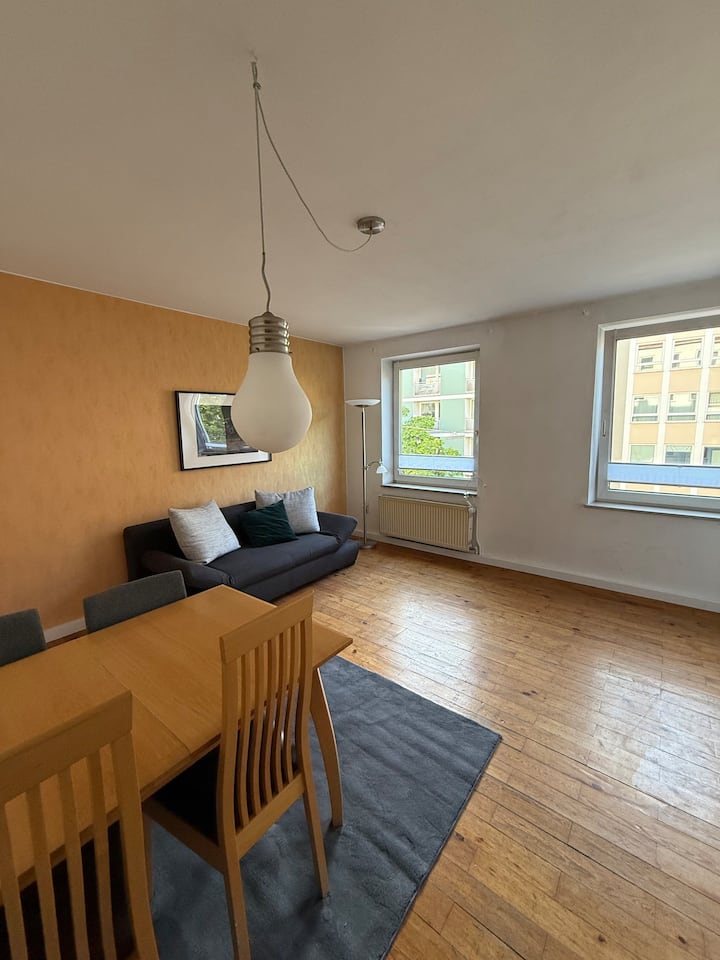 Entire Apartment In Maxvorstadt, 3 Rooms, 65m2 - Munich