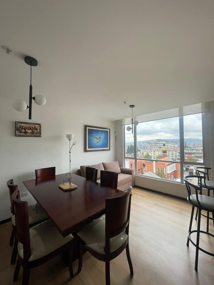 Moderno Departamento En La Gasca, Centro Norte - Quito