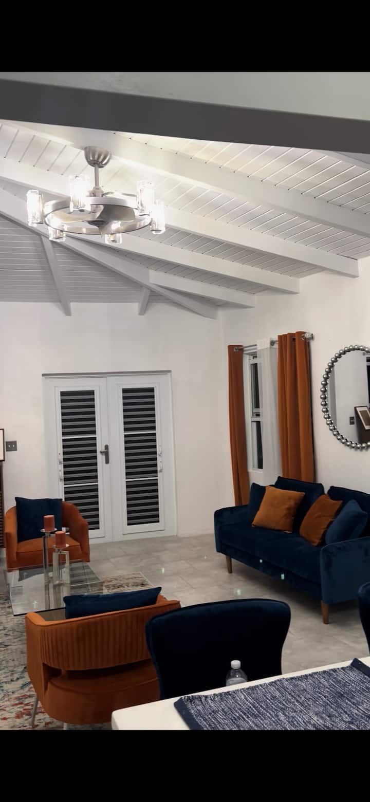 Cane Garden Hill 2 Bed - East End